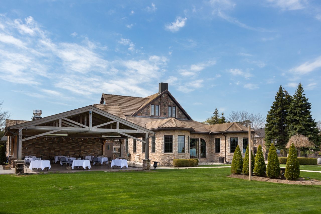 Home - Edgewater Manor